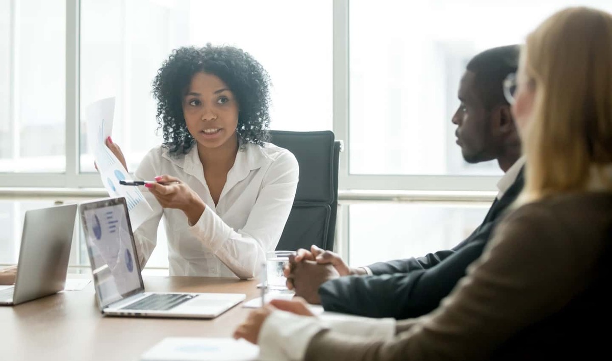 15 Best Employee Benefits to Look For When Job Hunting