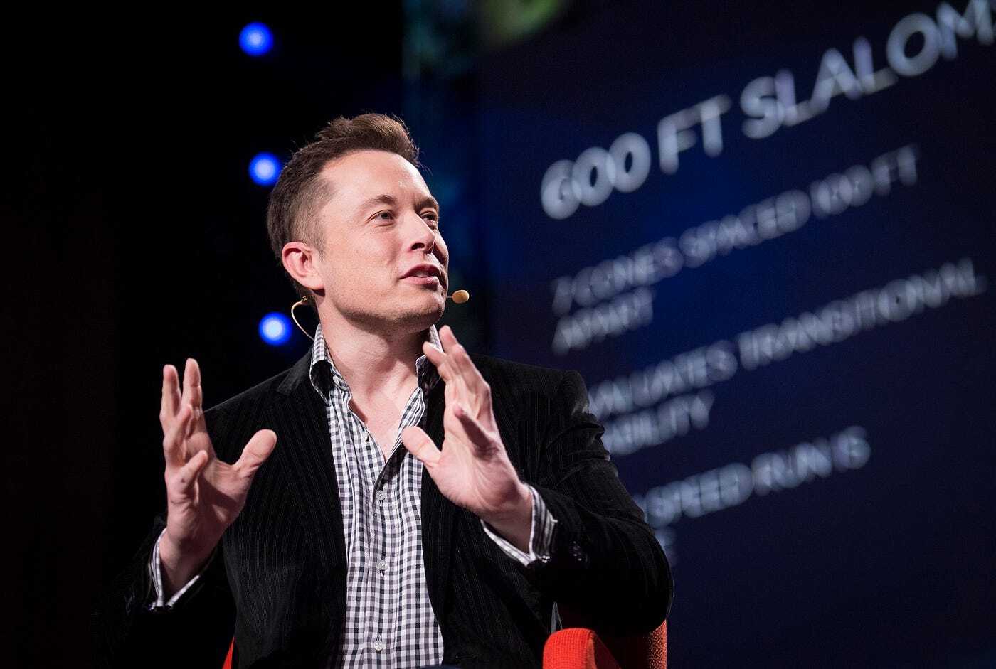 Elon Musk makes 4 bold predictions for the next decade
