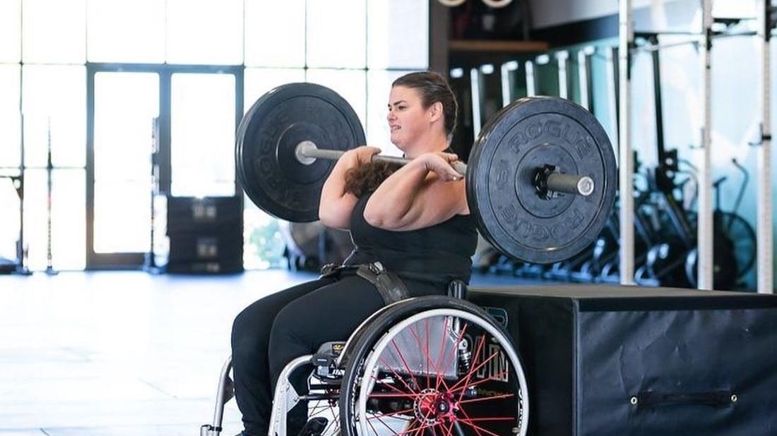 Steph Roach Becomes First CrossFit Level 1 Coach with Cerebral Palsy ...