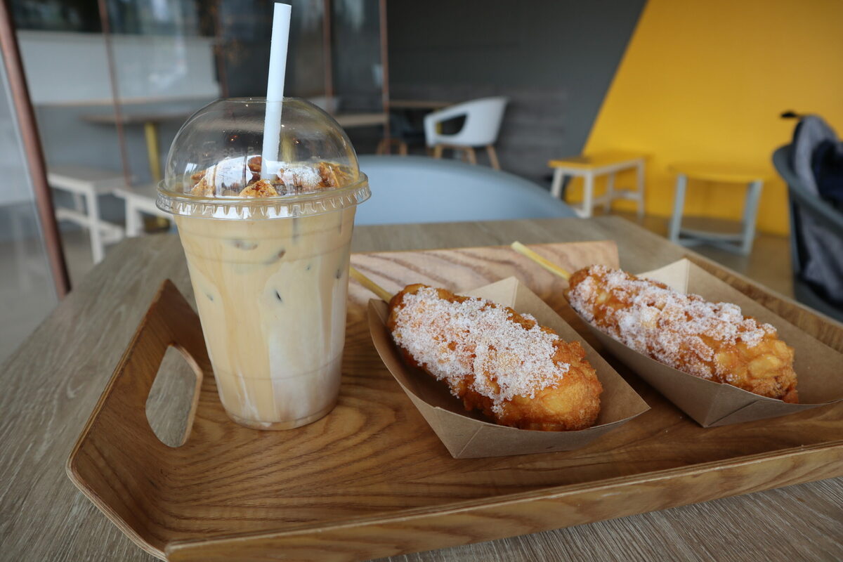 You can find delicious Korean corndogs at this Burnaby cafe