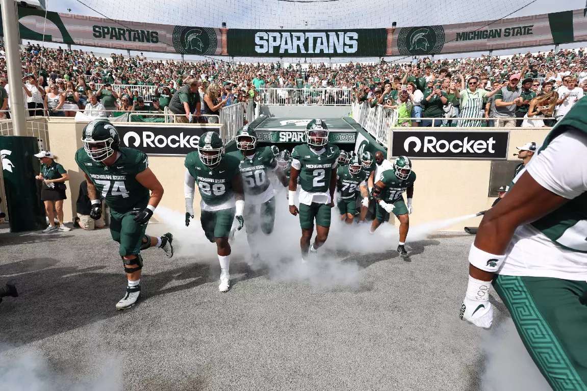 Spartan Brew 10/2: Everybody Eats!