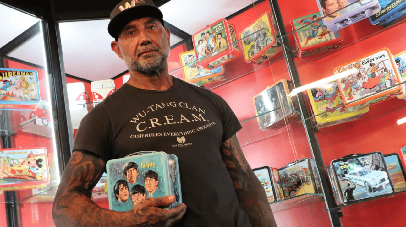 Celebrity collectors + LeBron's early auto