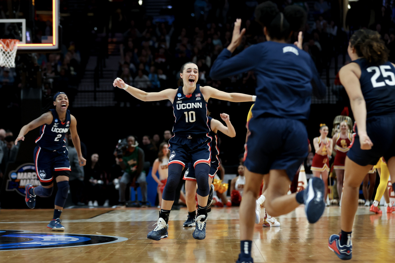 The Aftermath: How 13 foul-free minutes from Nika Mühl saved UConn's season