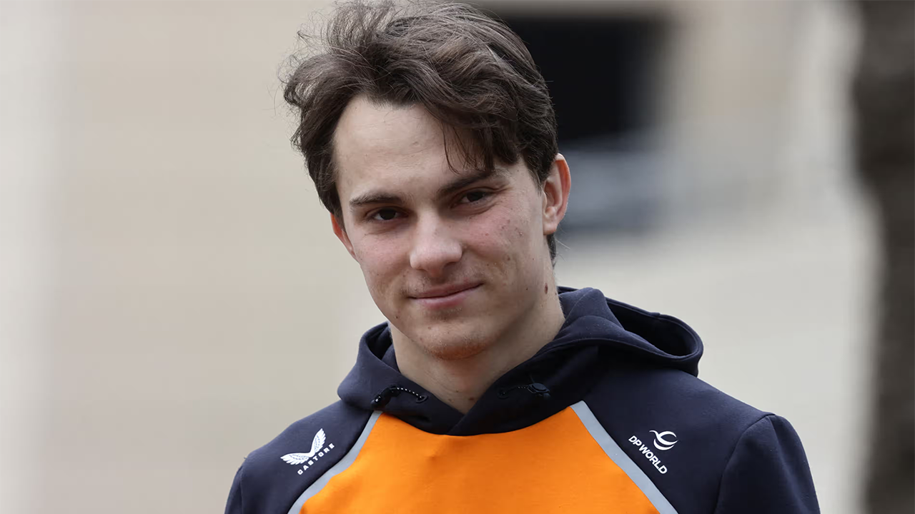 McLaren Extends Piastri Contract