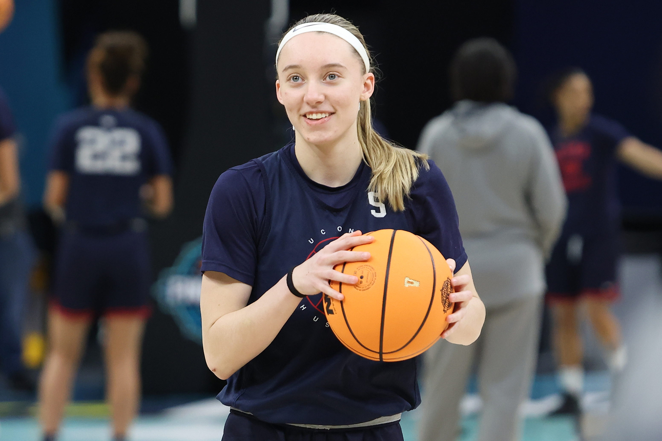 Minnesota Preview: Worlds colliding for Paige Bueckers