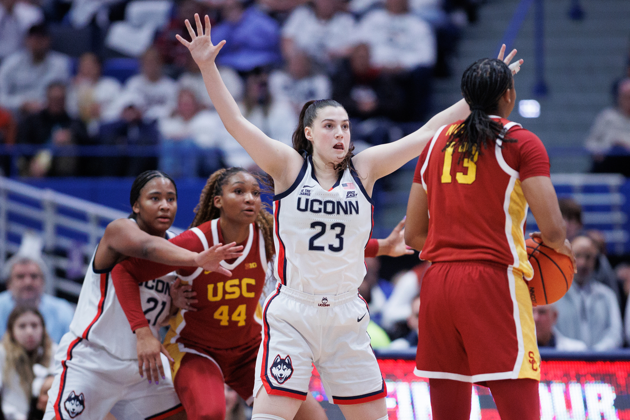 How UConn's small-ball lineup sparked comeback bid