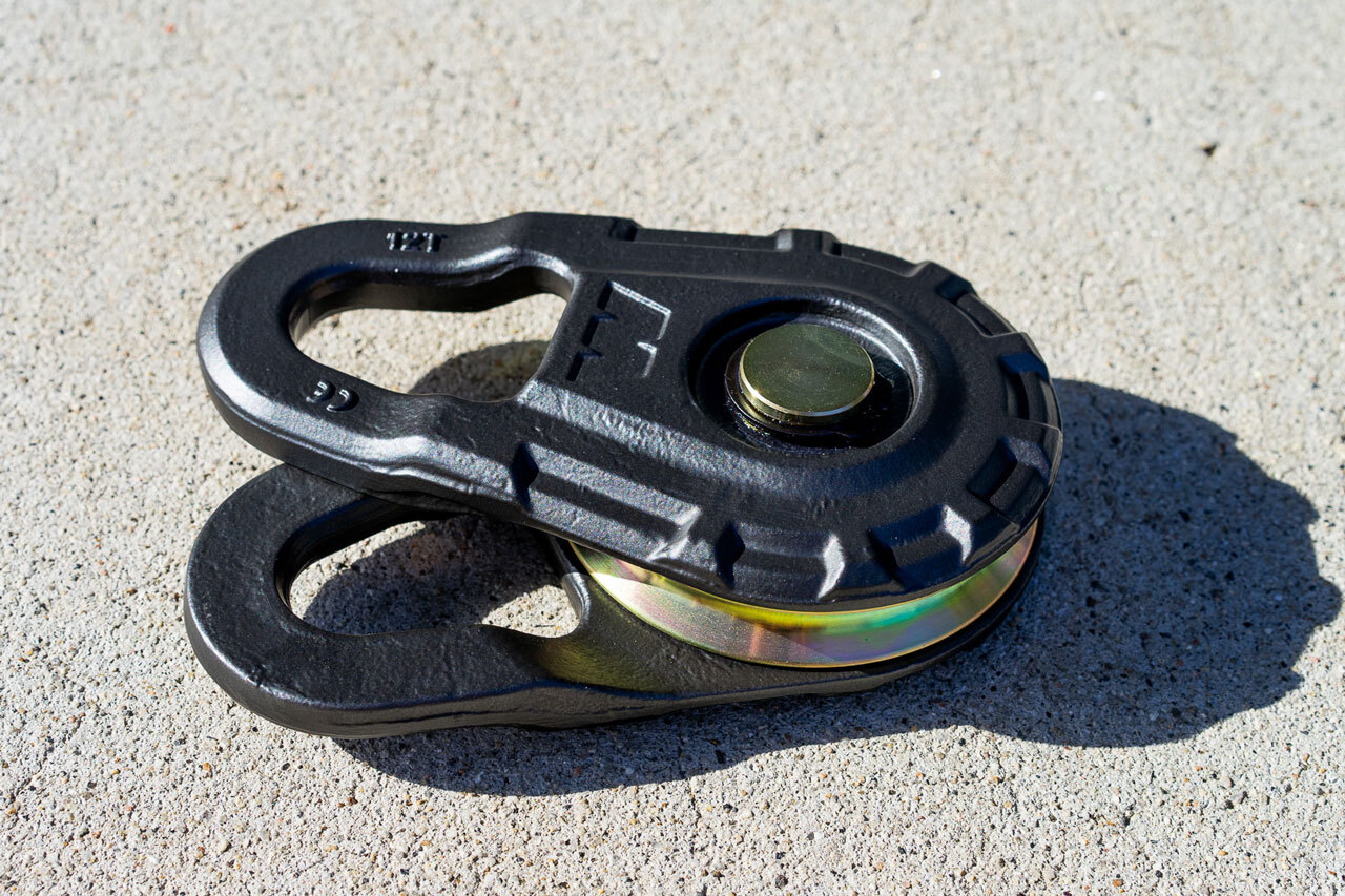 Best Snatch Blocks for Overlanding and Off-Roading