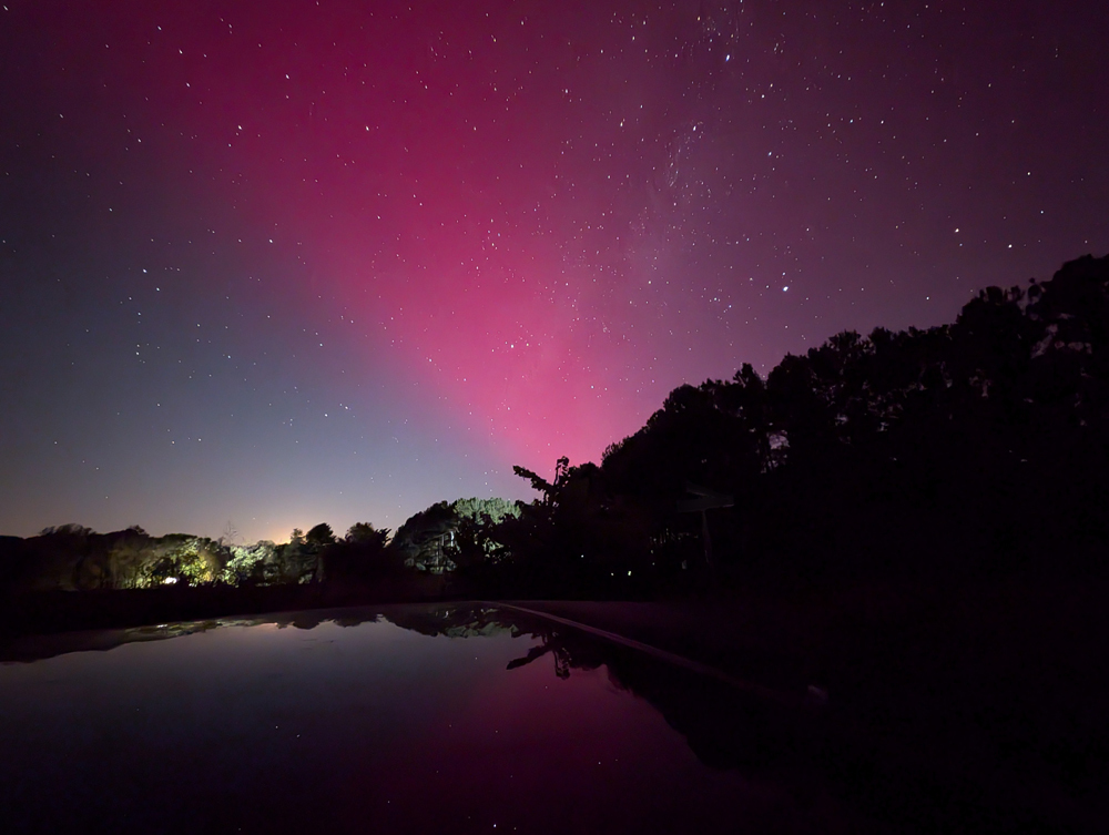 The sky aflame with aurora