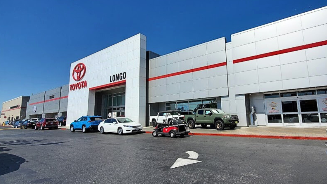 Penske Automotive acquires 4 stores in Texas and California, including ...