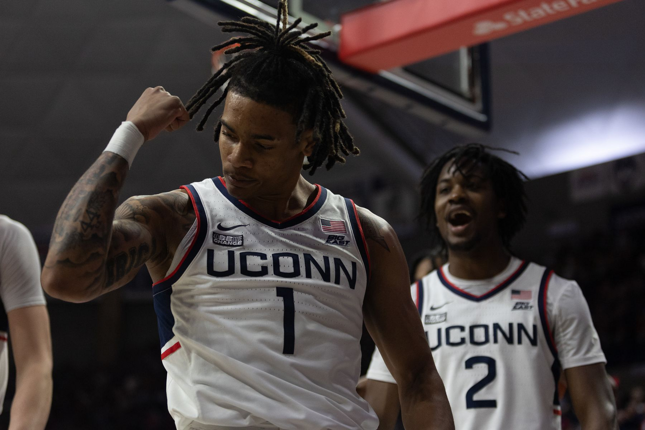 Fast Break Pod: The Huskies are powering up