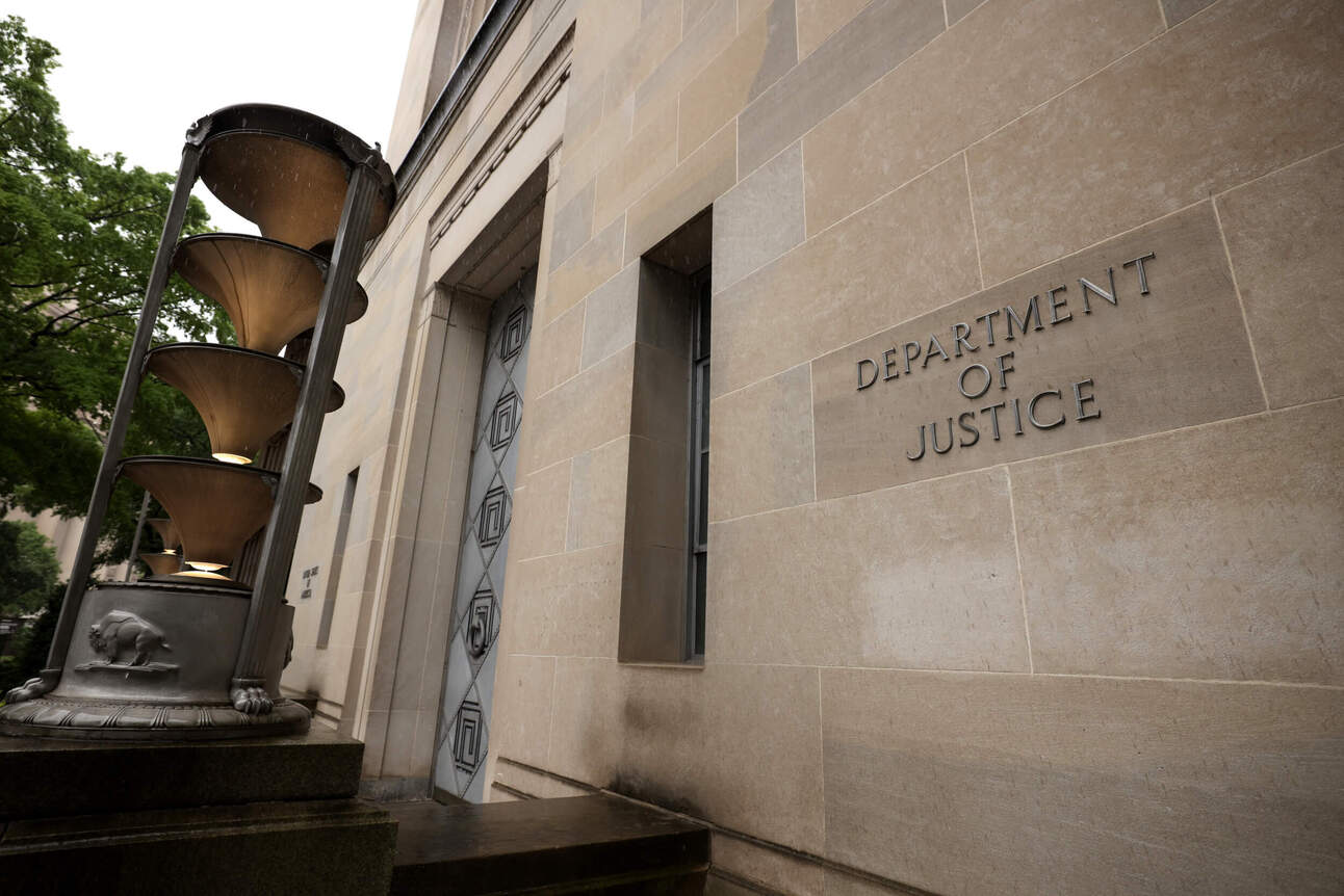 Lawsuit Claims DOJ Illegally Monitored Congressional Staff Probing Its ...