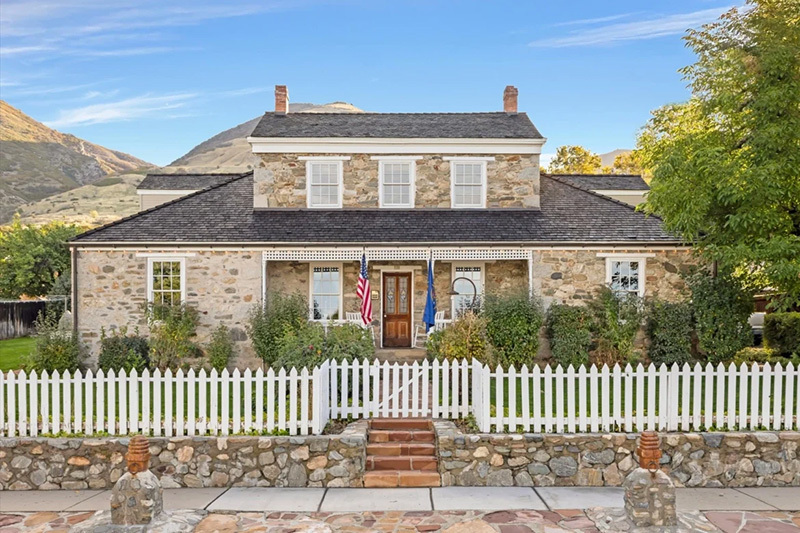 The Most Beautiful Old Houses on the Market This Week