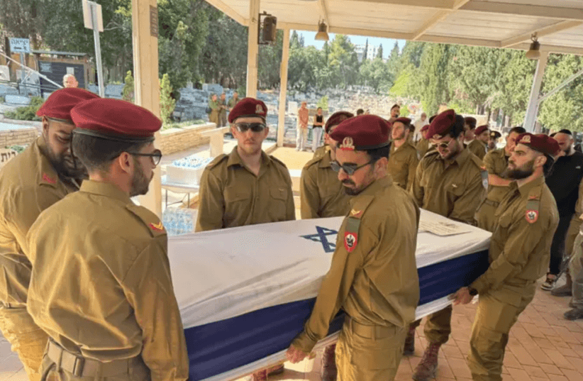 Crowds Gather to Honor Fallen Israeli Soldier Alon Farkas at Funeral