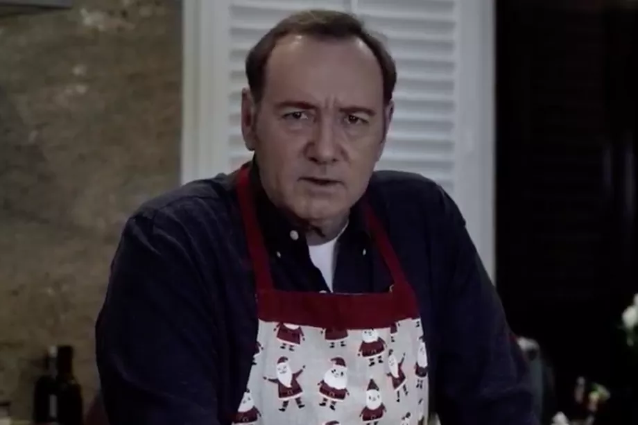 Kevin Spacey Drops Worst Tweet: Defending Against Assault Charges As ...