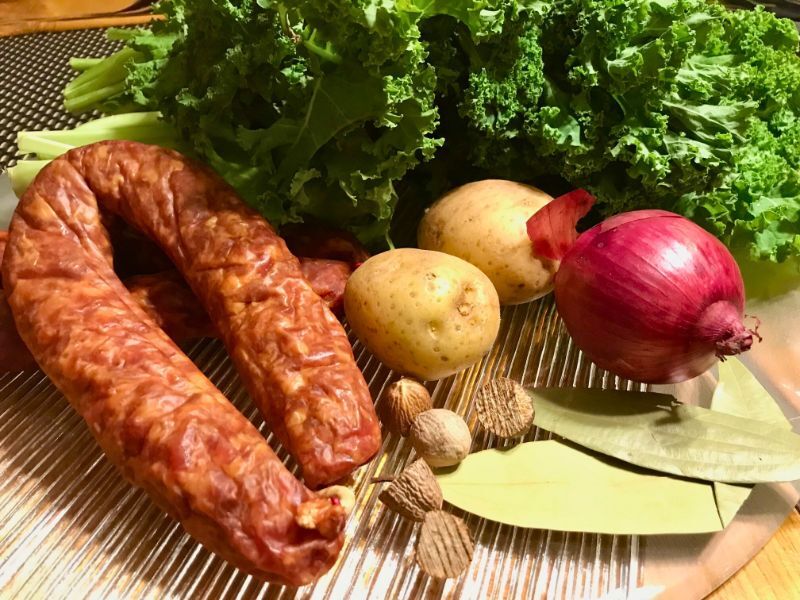 Recipe for the German comfort classic Grünkohl