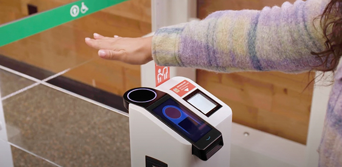 Amazon’s AI Uses Palm scans to revolutionize in-store shopping