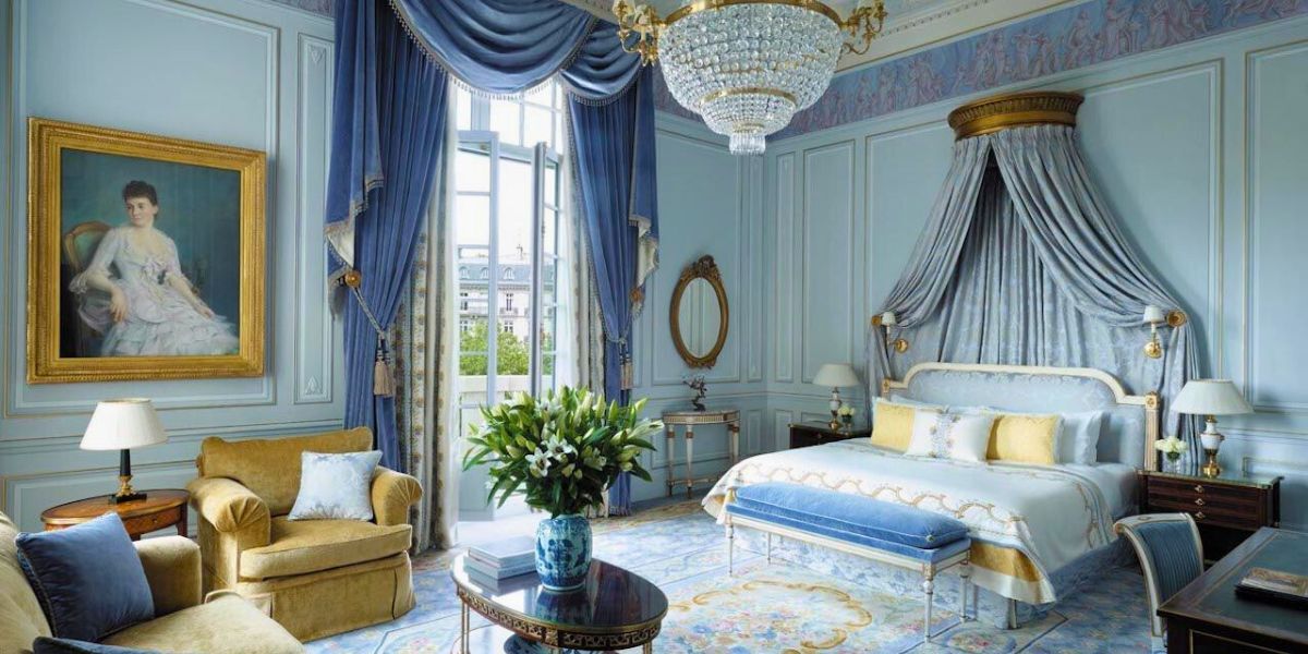 The 12 Most Romantic Big City Hotels to Surprise Your Partner