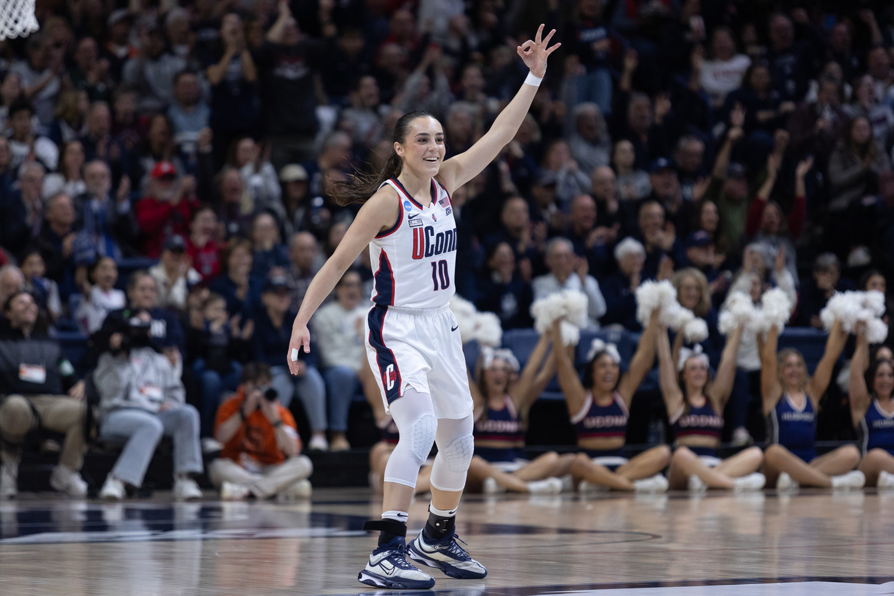 How Nika Mühl escaped the doghouse to become a UConn legend