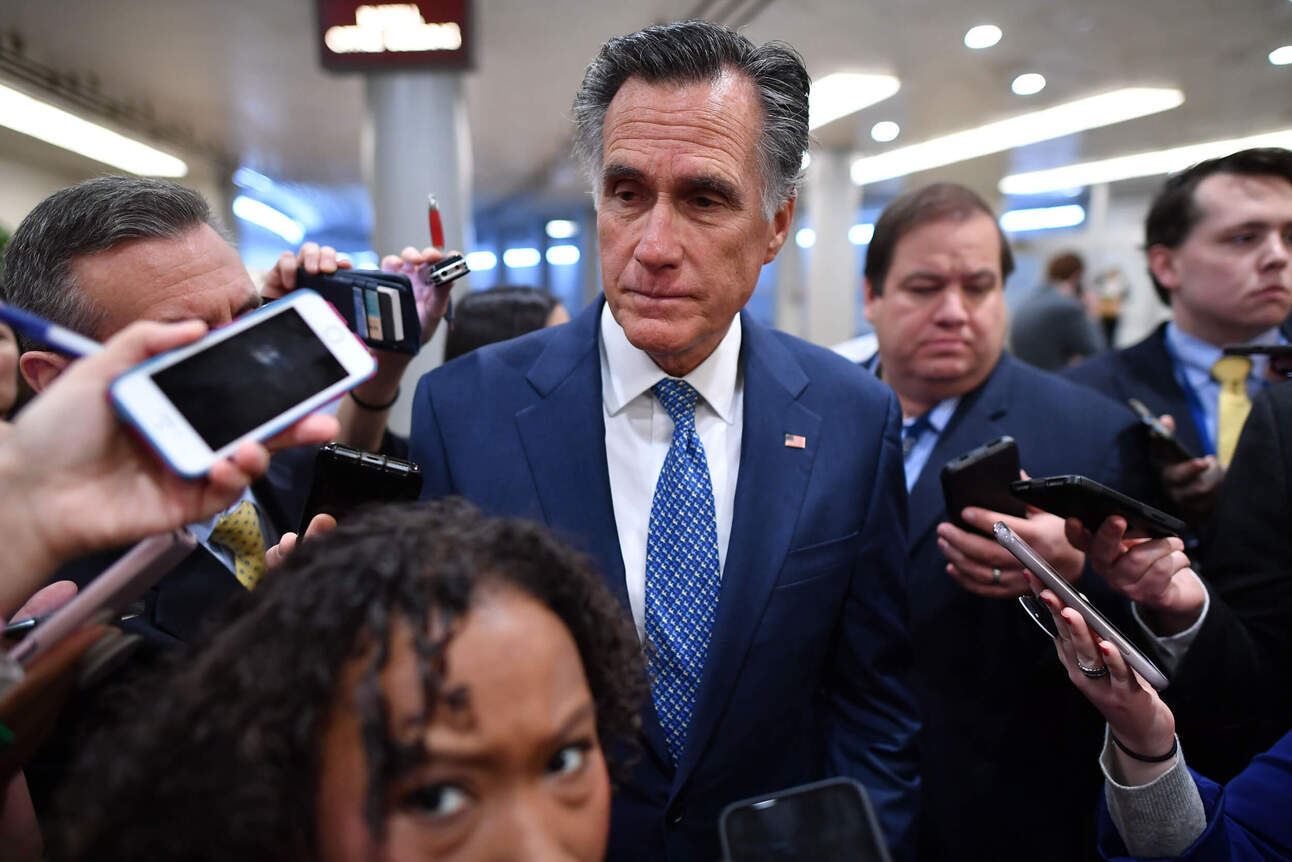 Romney Defends Trump, Criticizes Biden Over Border Crisis