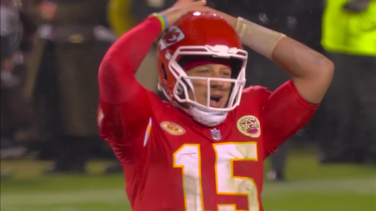 🏈 The Chiefs DROP one to the Eagles - 11/21/23