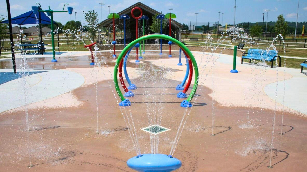 Swimming Spots and Splash Pads in Springdale