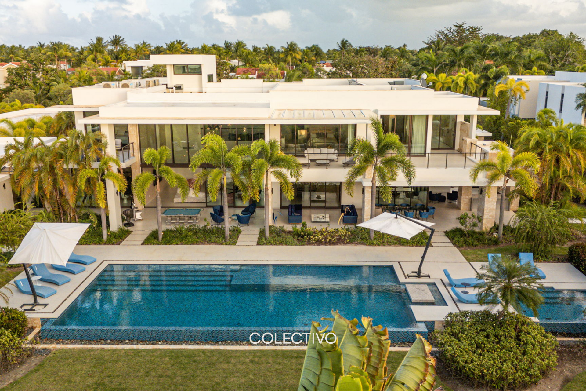 🏡 What A $25 Million Puerto Rican Mansion Looks Like