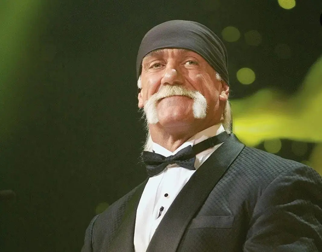 Hulk Hogan's secret cancer battle, WWE announces icon's return, New ...