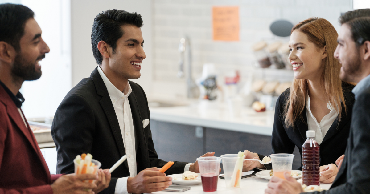 🇨🇦 Canadian Workplace Conversations Done Right!