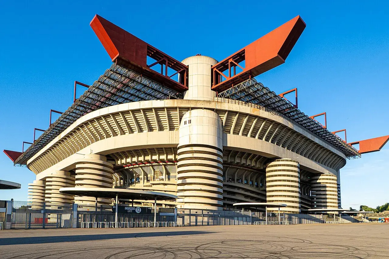 Norman Foster to Design New San Siro Stadium in Milan