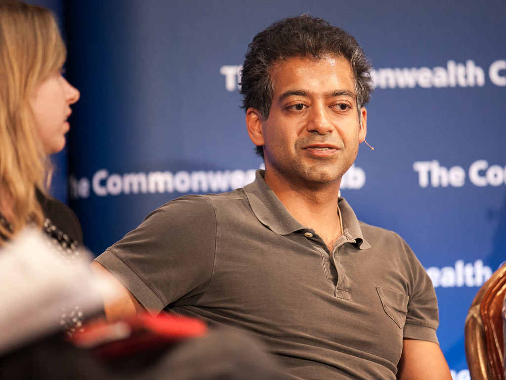 Naval Ravikant’s advice for getting a meeting with an investor