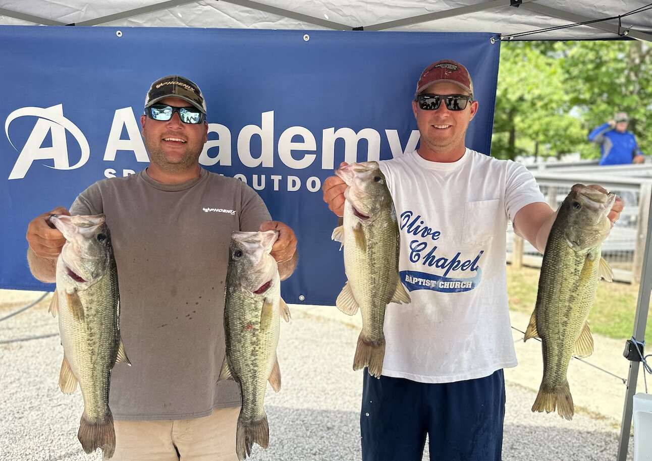 Josh Hooks & Tyler Trent Lead Day 1 of the CATT 2023 Championship on ...