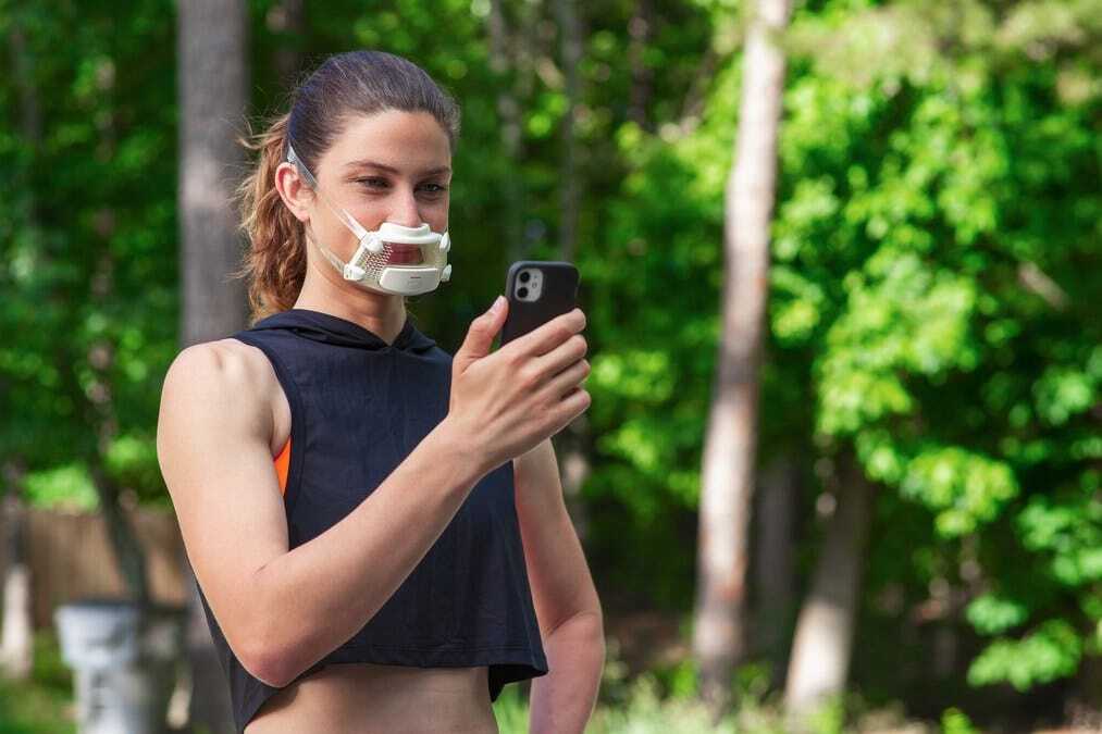 Is this startup the next Theragun... or Theranos??