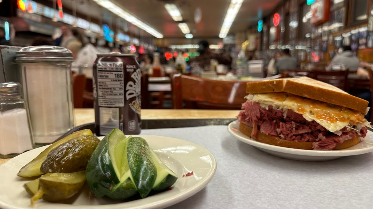 🚕 Iconic NYC Staples