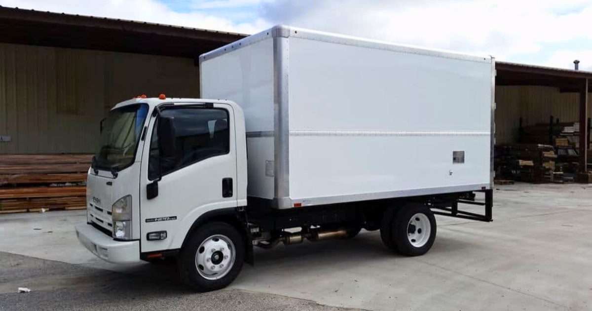 10 Foot Box Truck Dimensions: Interior, Payload & Fit Guide