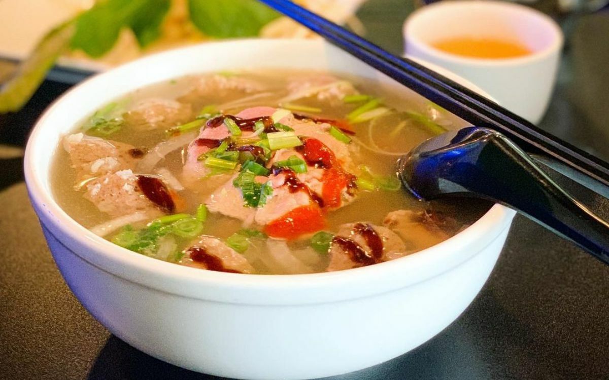 Review: Authentic Vietnamese Pho House