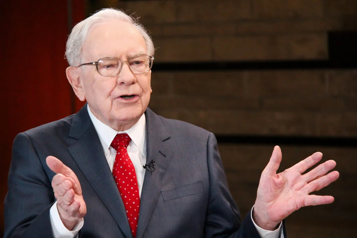 Warren Buffett on the best management advice he ever received