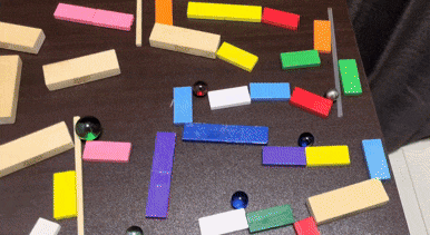 🟢 Three elegantly engineered Pitagora Suitchi marble runs