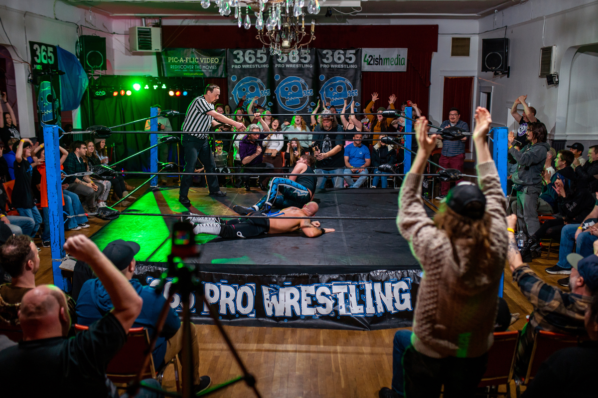 Inside the Island's pro wrestling scene