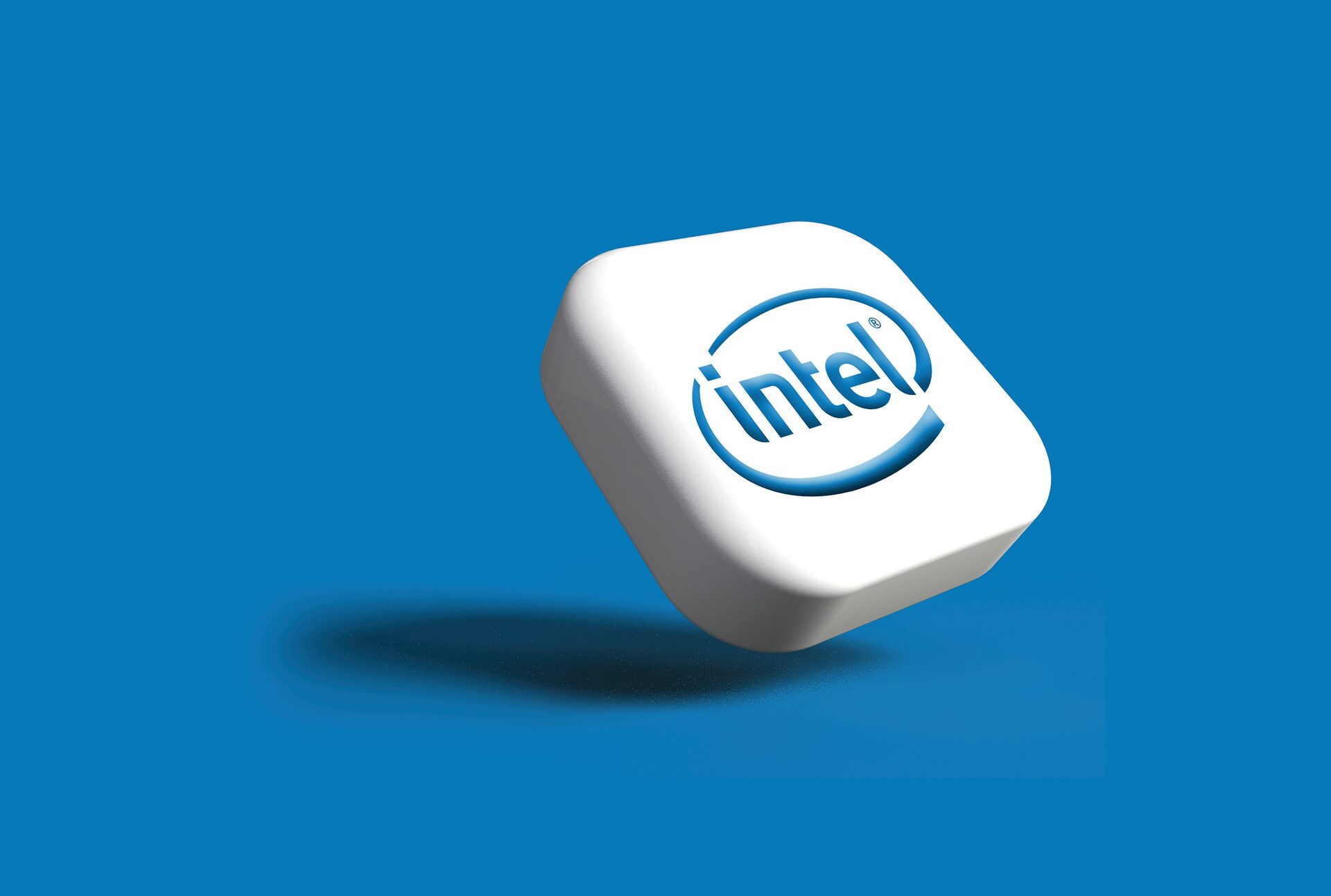 👉 Breaking Down Intel (INTC)