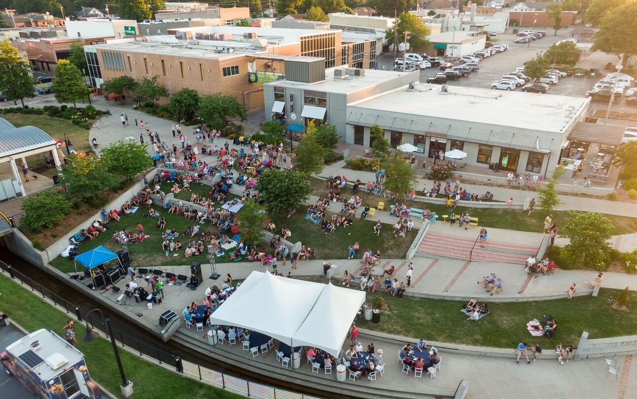 Downtown Springdale's 2024 LIVE! At Turnbow Concert Series Starting ...