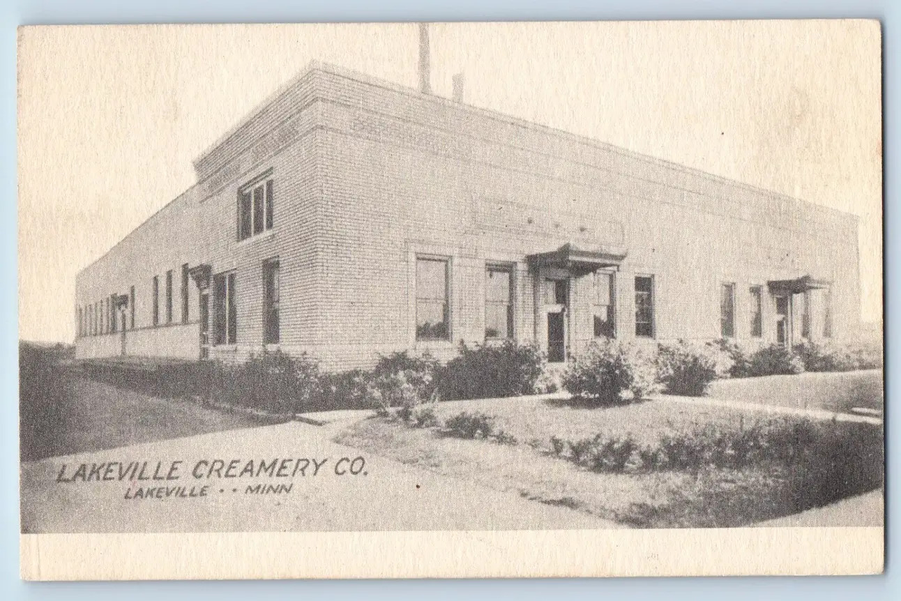 Local History: How Lakeville Got It's Name Lakeville Loop