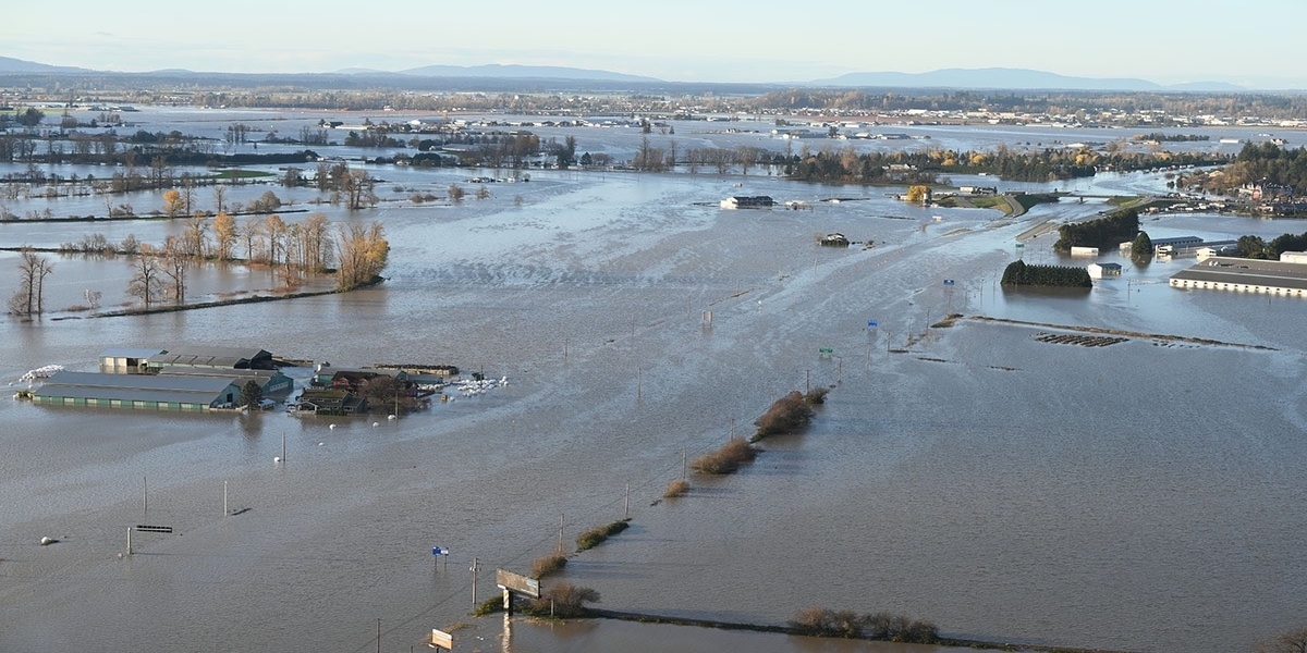 Abbotsford residents told to evacuate “catastrophic” flood conditions ...