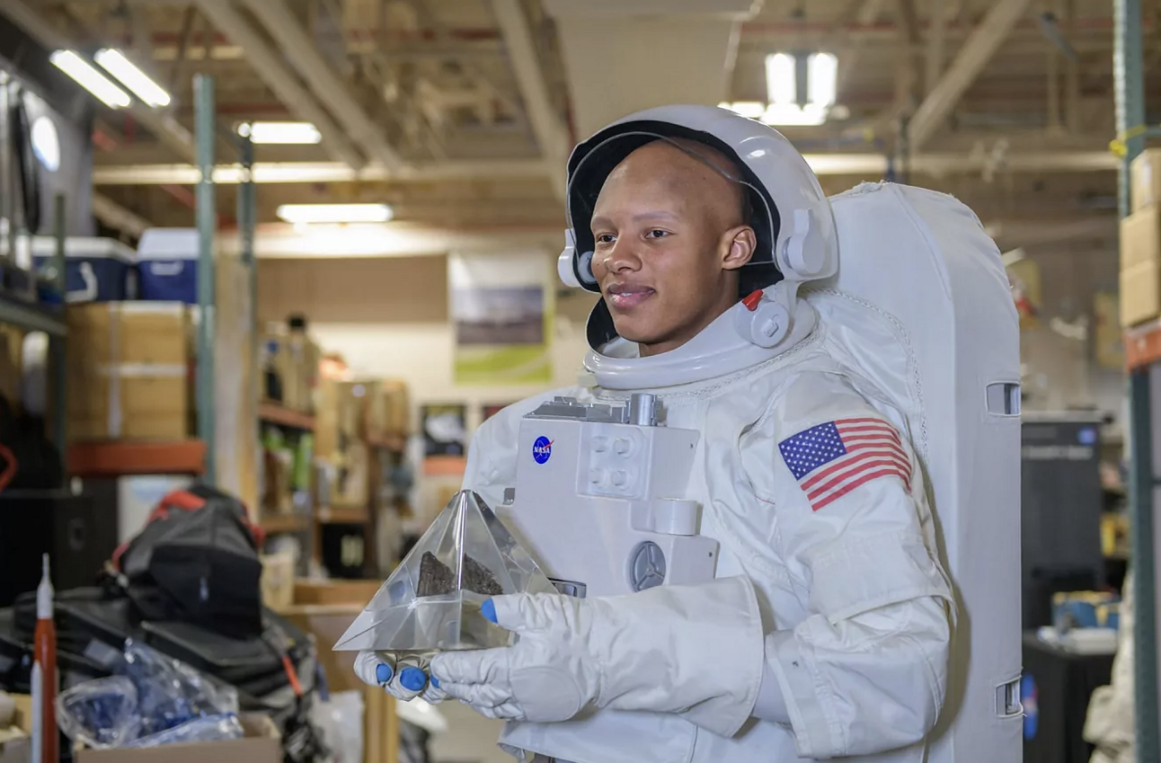 Passtronaut