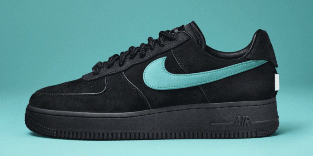 LeBron in the New Tiffany AF1s 💎