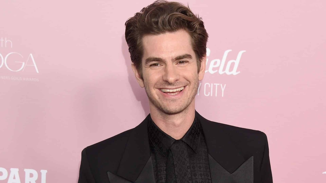 Twitter Reacts to Andrew Garfield’s Nostalgic Interview on His Past ...
