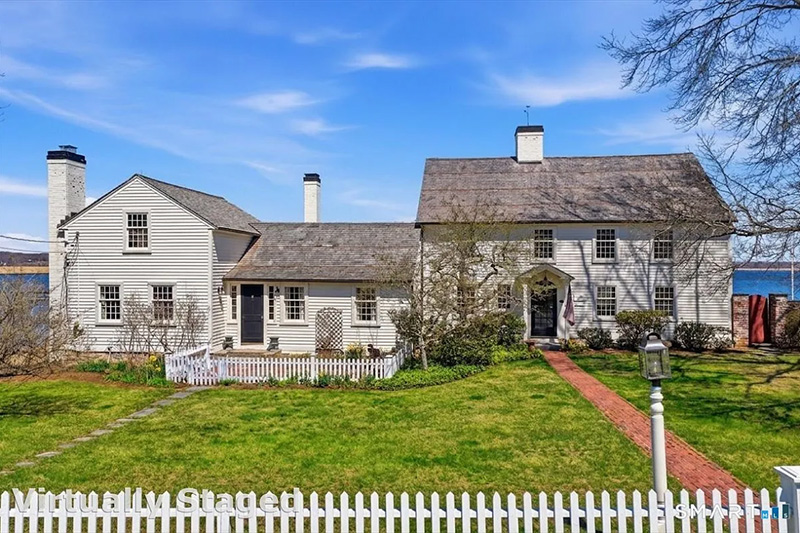 The Most Beautiful Old Houses on the Market This Week