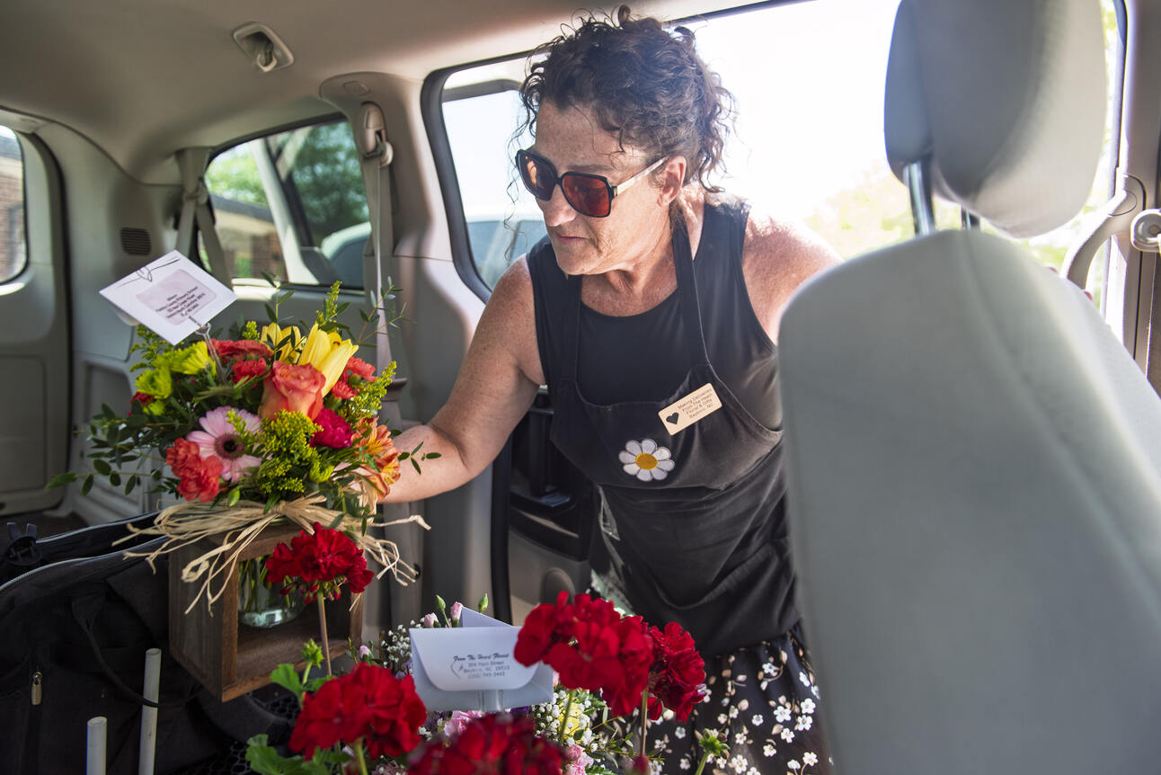 Pamlico florist keeps tradition alive and From the Heart