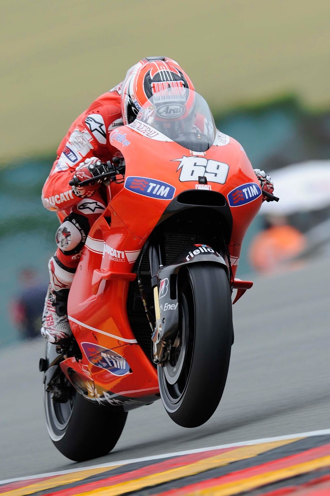 Here's to Winging It: A history of wings on motorcycles