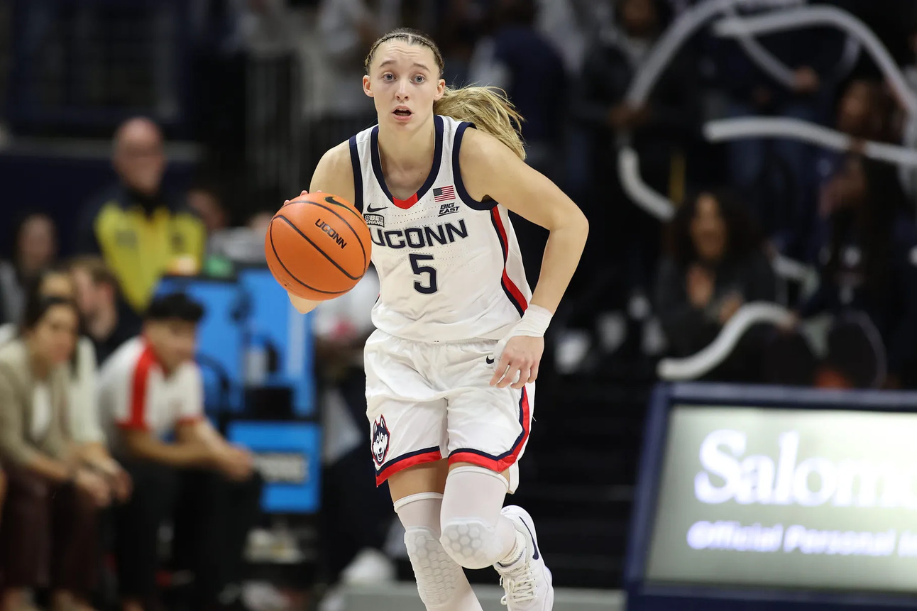 Paige Bueckers hints at returning to UConn next season
