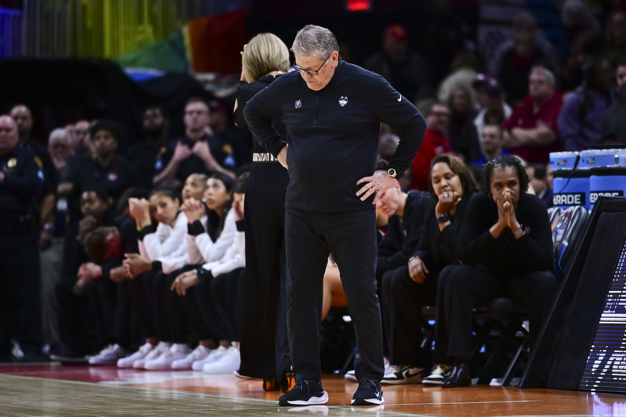 UConn frustrated by controversial offensive foul on final possession